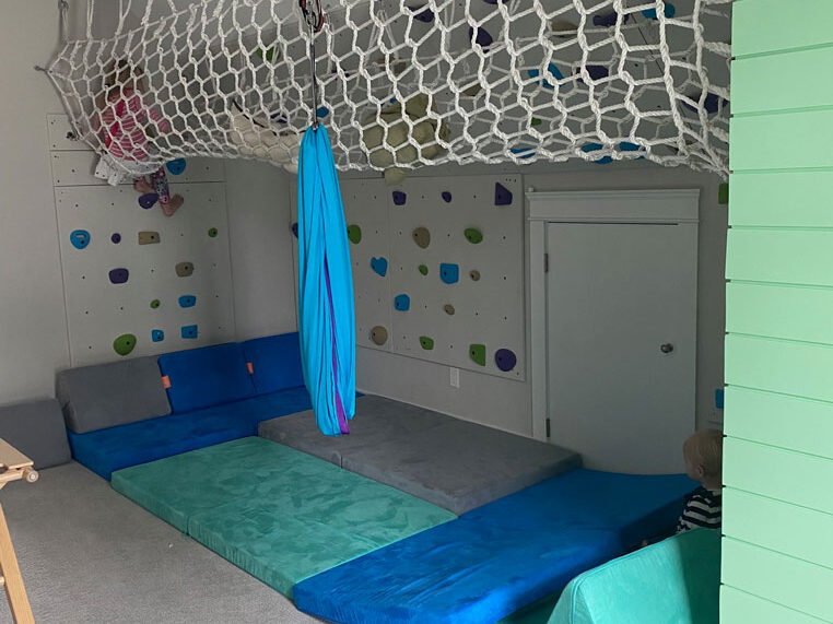 Pacific Fibre and Rope - Custom ropes made to order.